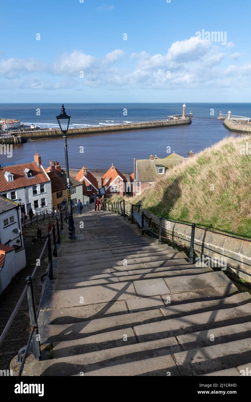 Whitby church stairs hi-res stock photography and images - Alamy