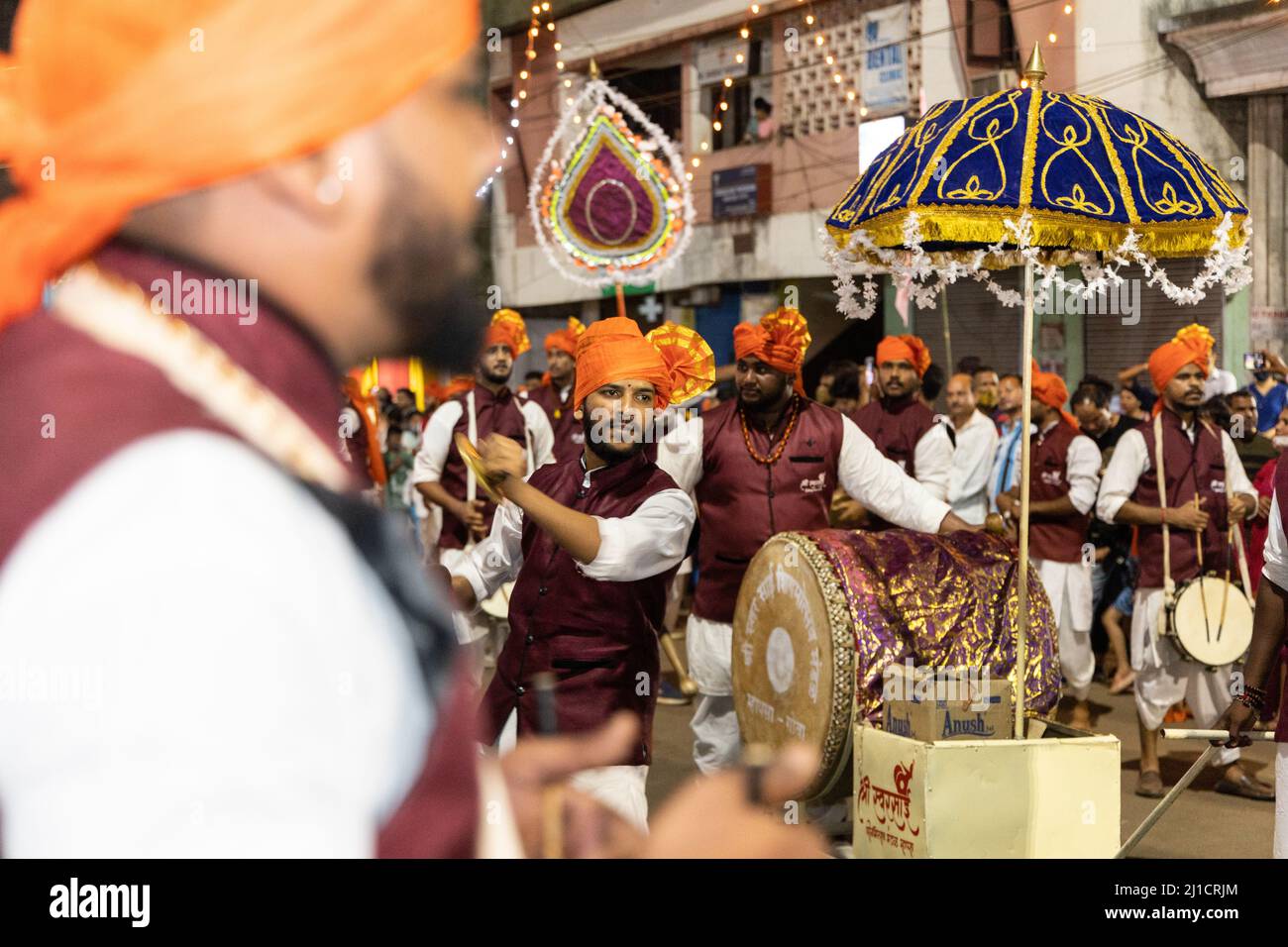 Dhol tasha hi-res stock photography and images - Alamy