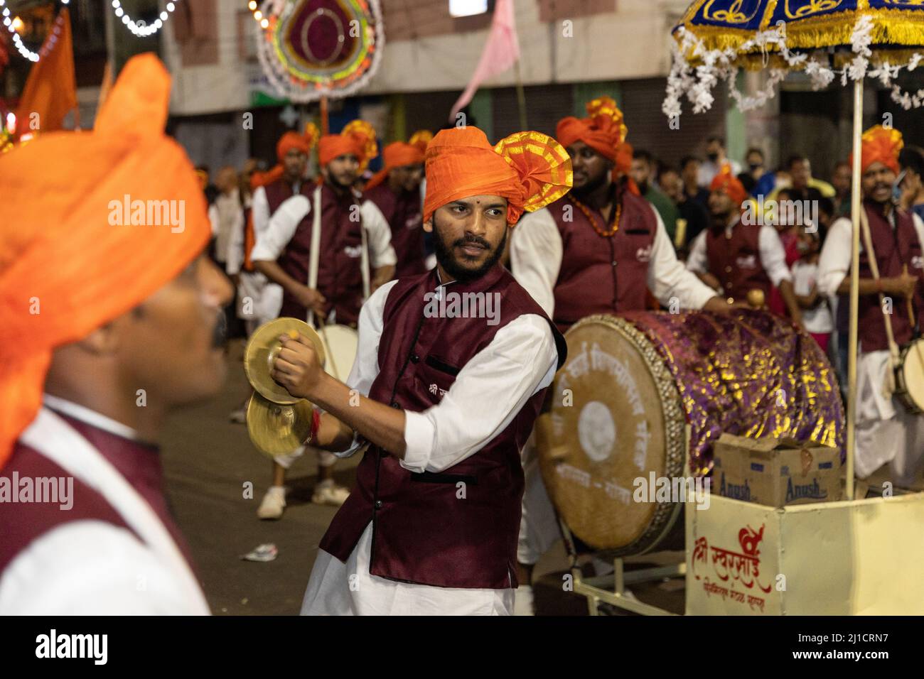 Dhol tasha hi-res stock photography and images - Alamy