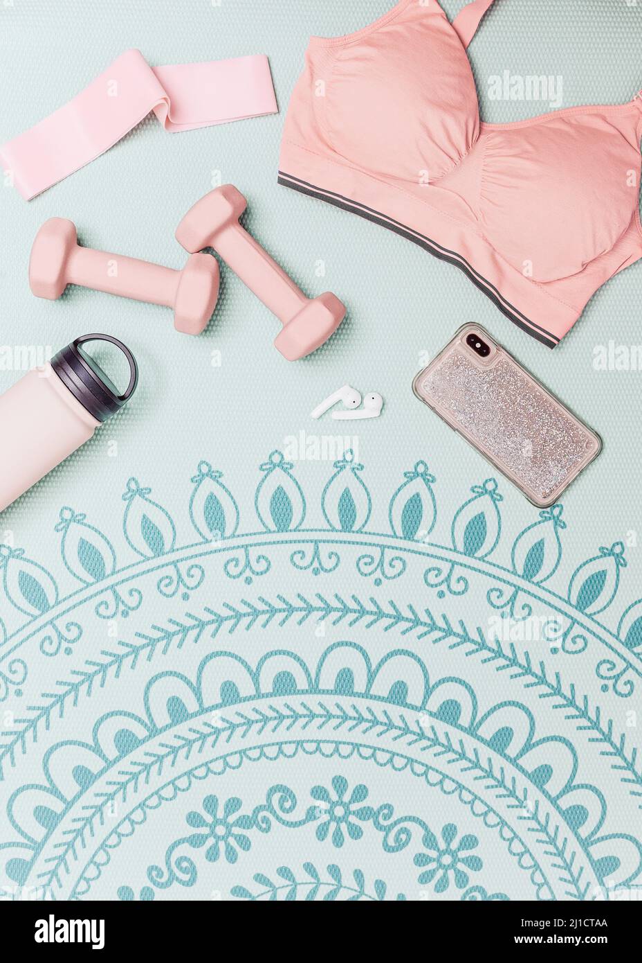 Fitness flat lay concept Stock Photo - Alamy