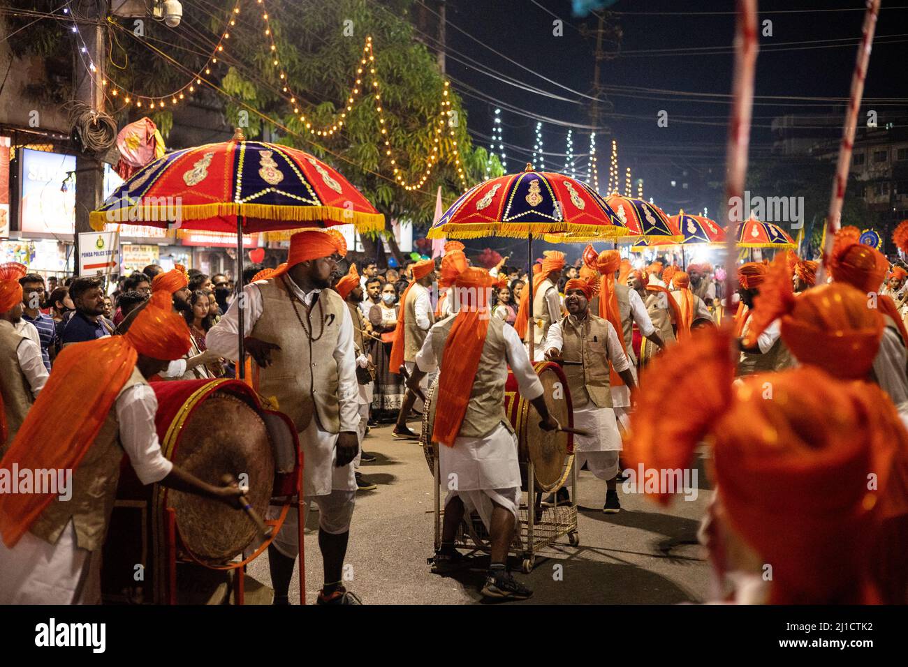 Shigmo parade passing through the crowded streets of Ponda, Goa Stock ...
