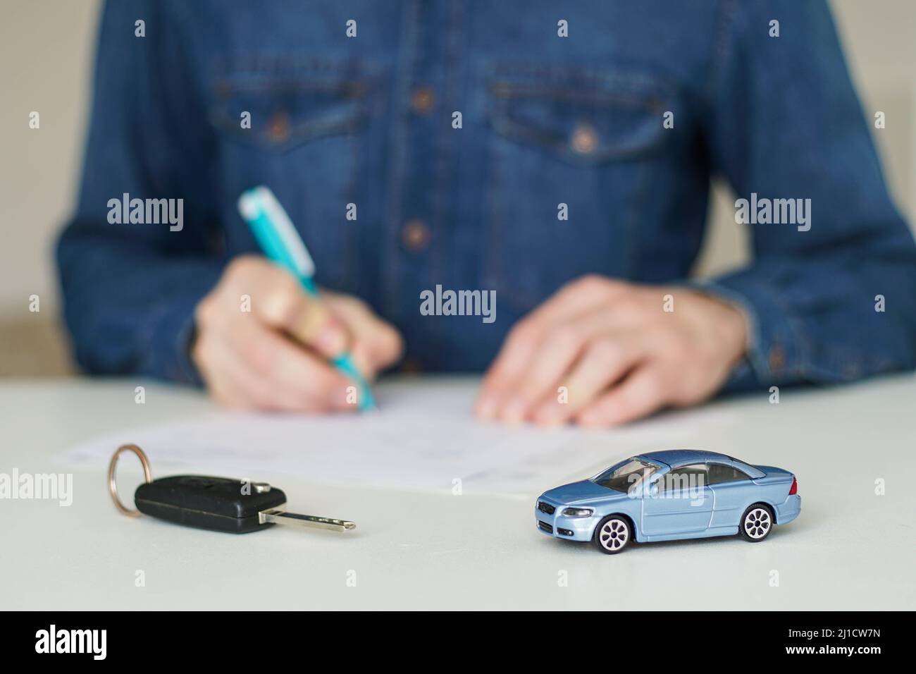 Vehicle documents hi-res stock photography and images - Alamy