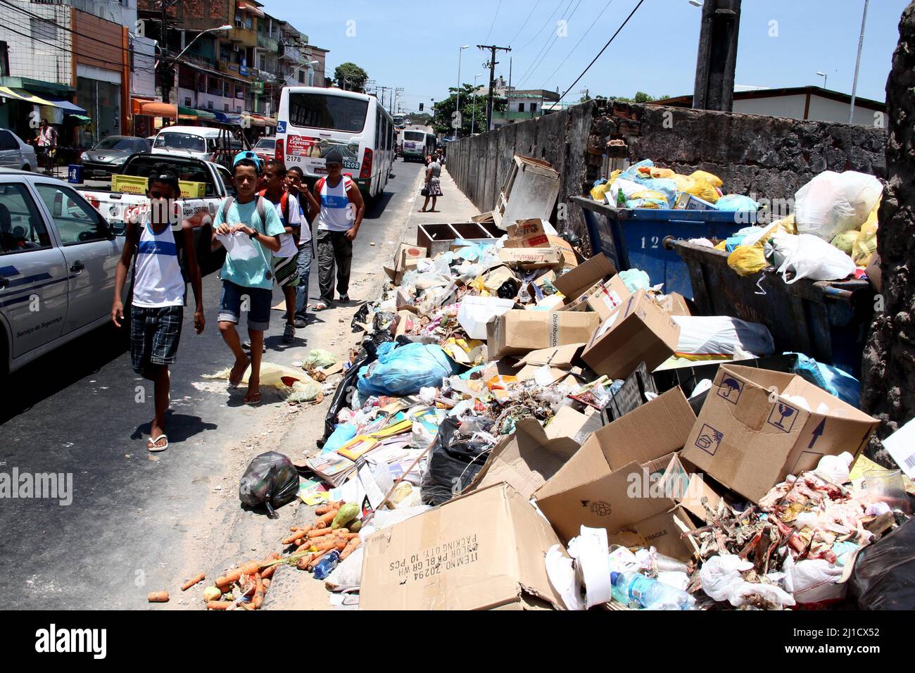 Plastic bag fee hi-res stock photography and images - Alamy