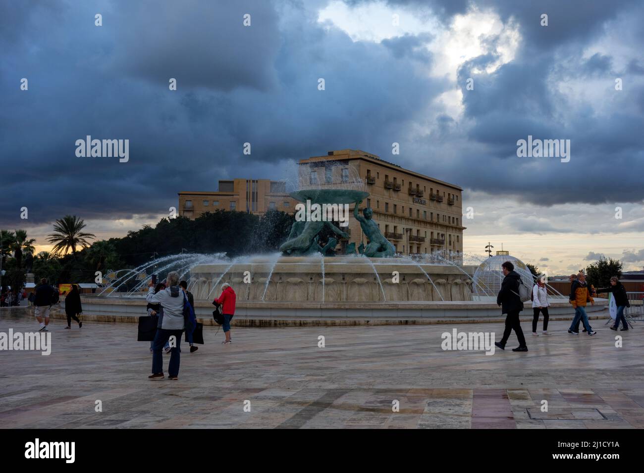 Bronze on a travertine base hi-res stock photography and images - Alamy