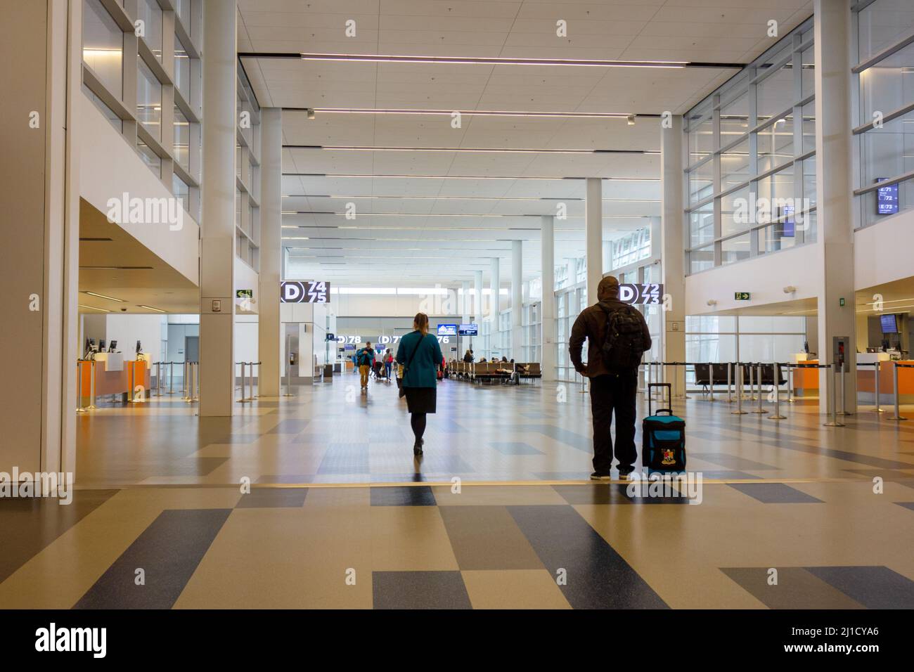 Calgary international airport hi-res stock photography and images - Alamy