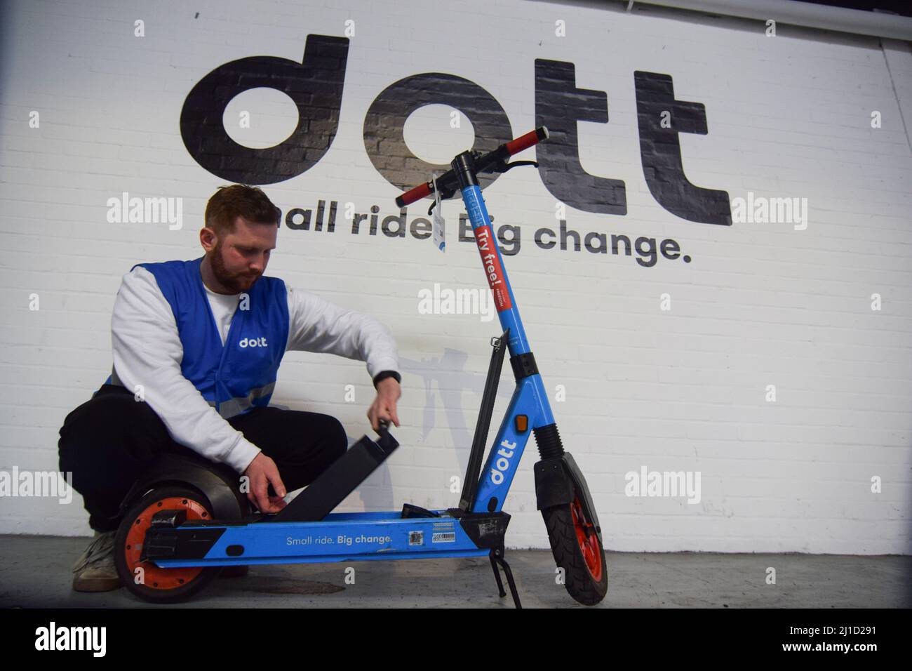 Dott micromobility hi-res stock photography and images - Alamy
