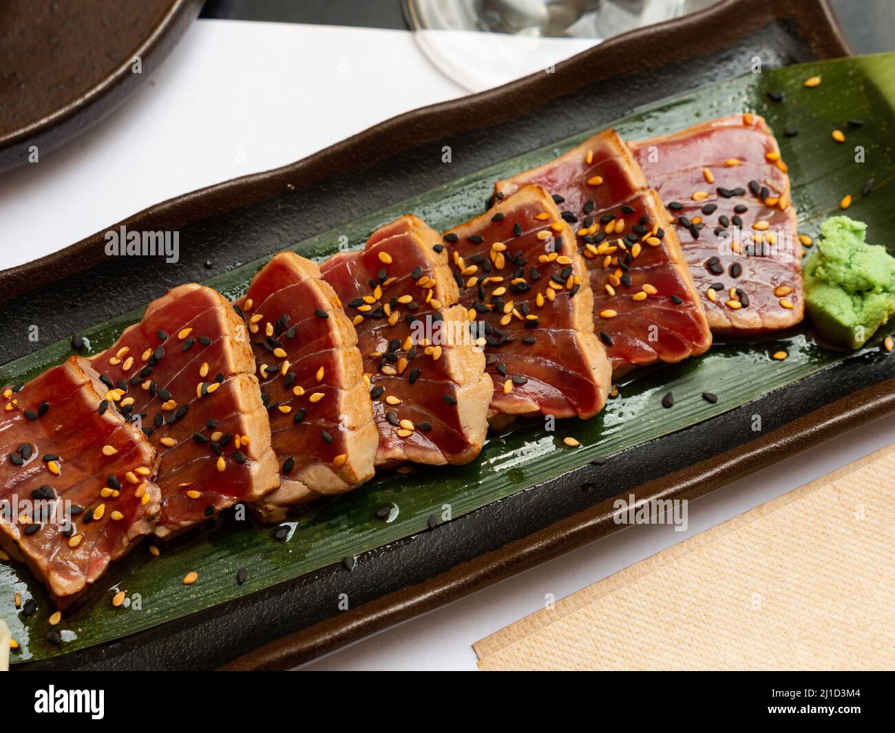 Tataki sashimi hi-res stock photography and images - Alamy