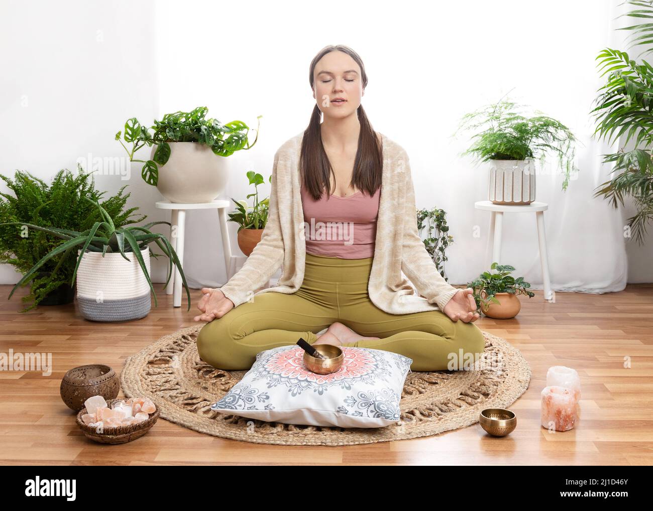 Sound Bath Meditation Stock Photo - Alamy