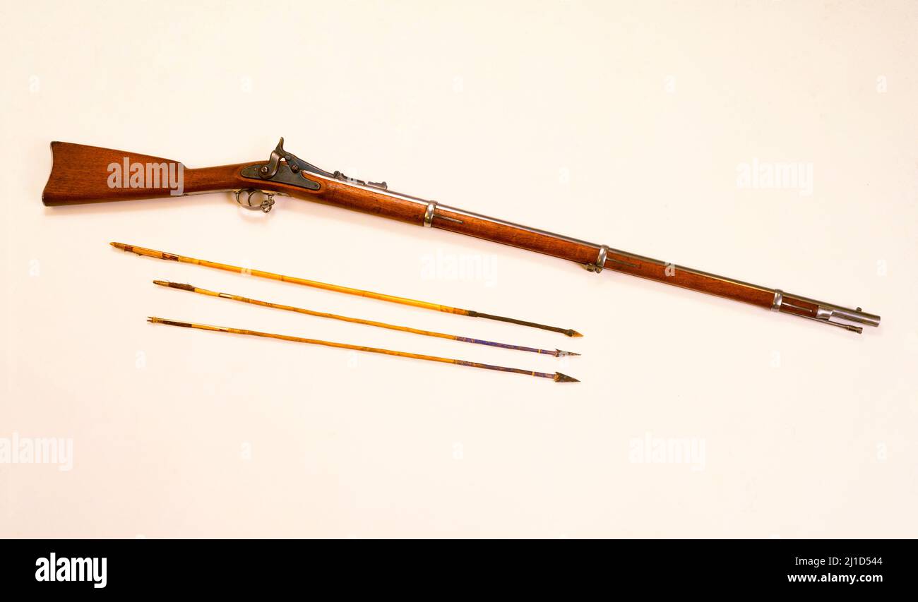 Apache Indians Weapons