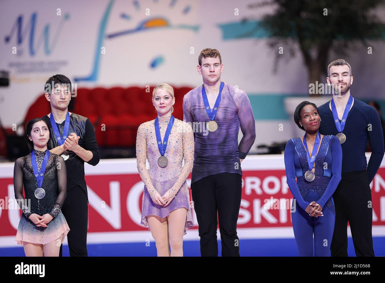 Pairs Awards, Alexa KNIERIM & Brandon FRAZIER (USA), first place, Riku ...