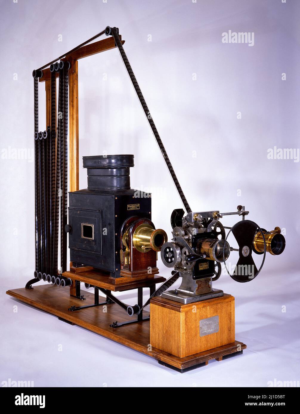 Early 1900's 35mm Kodak projector Stock Photo - Alamy