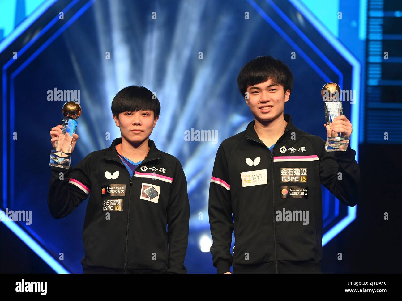 Doha, Qatar. 24th Mar, 2022. Cheng I-Ching (L)/Lin Yun-Ju of Chinese ...