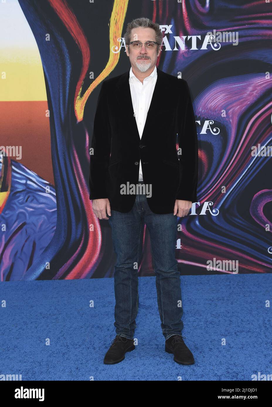 Los Angeles, USA. 24th Mar, 2022. Executive Producer Paul Simms walking ...