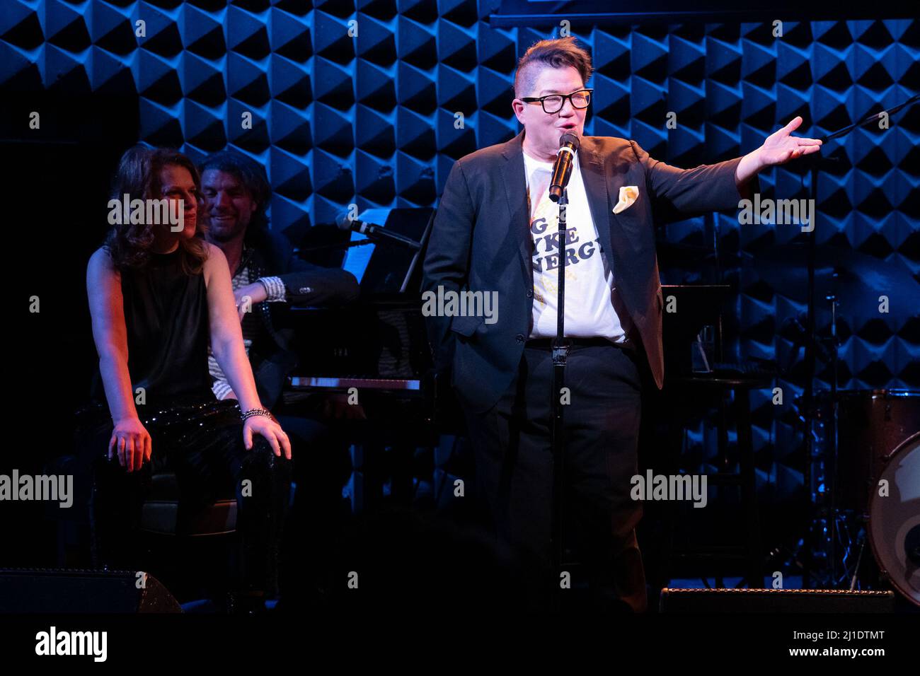 New York, USA. 24th Mar, 2022. Lea DeLaria receives the Howard Ashman ...