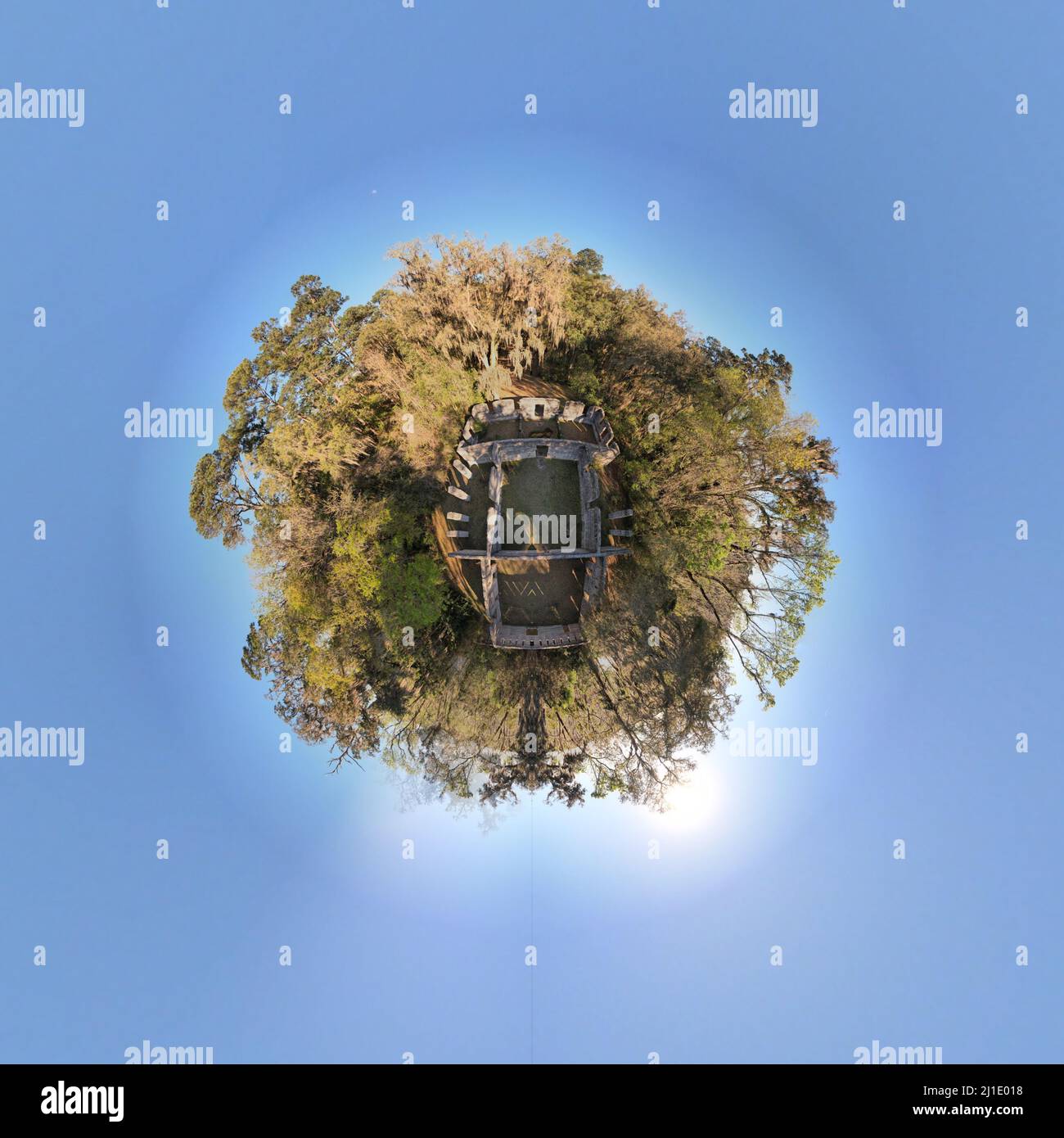 A ruins of the Tabby Sugar Mill , Kingsland, Georgia.360 degree ...
