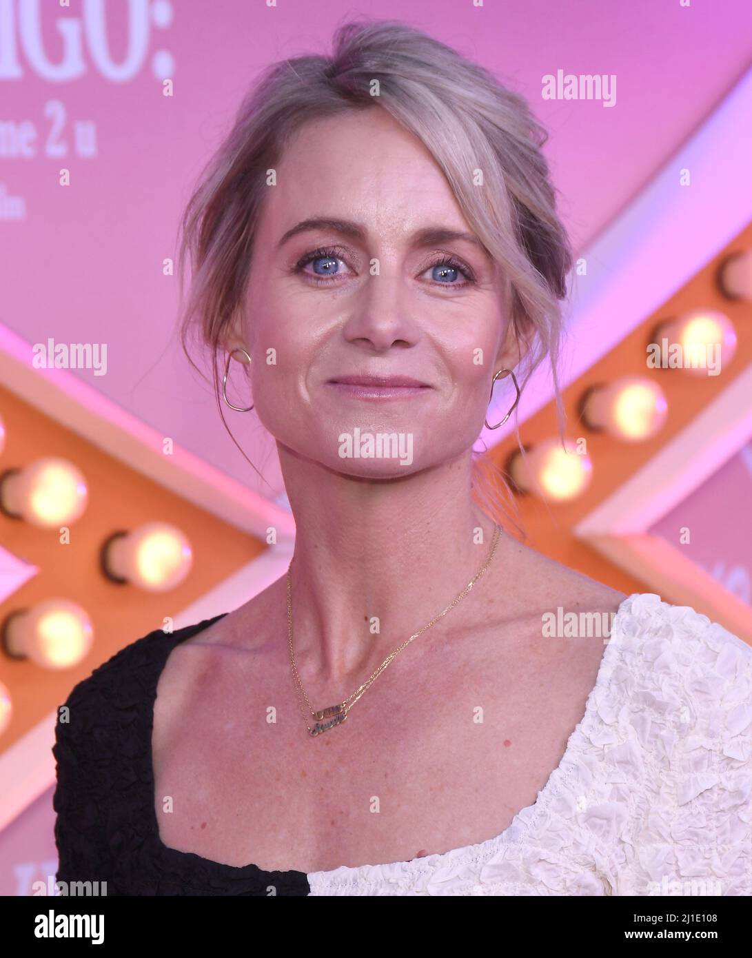 Stacey Lee's Instagram, Twitter & Facebook on IDCrawl