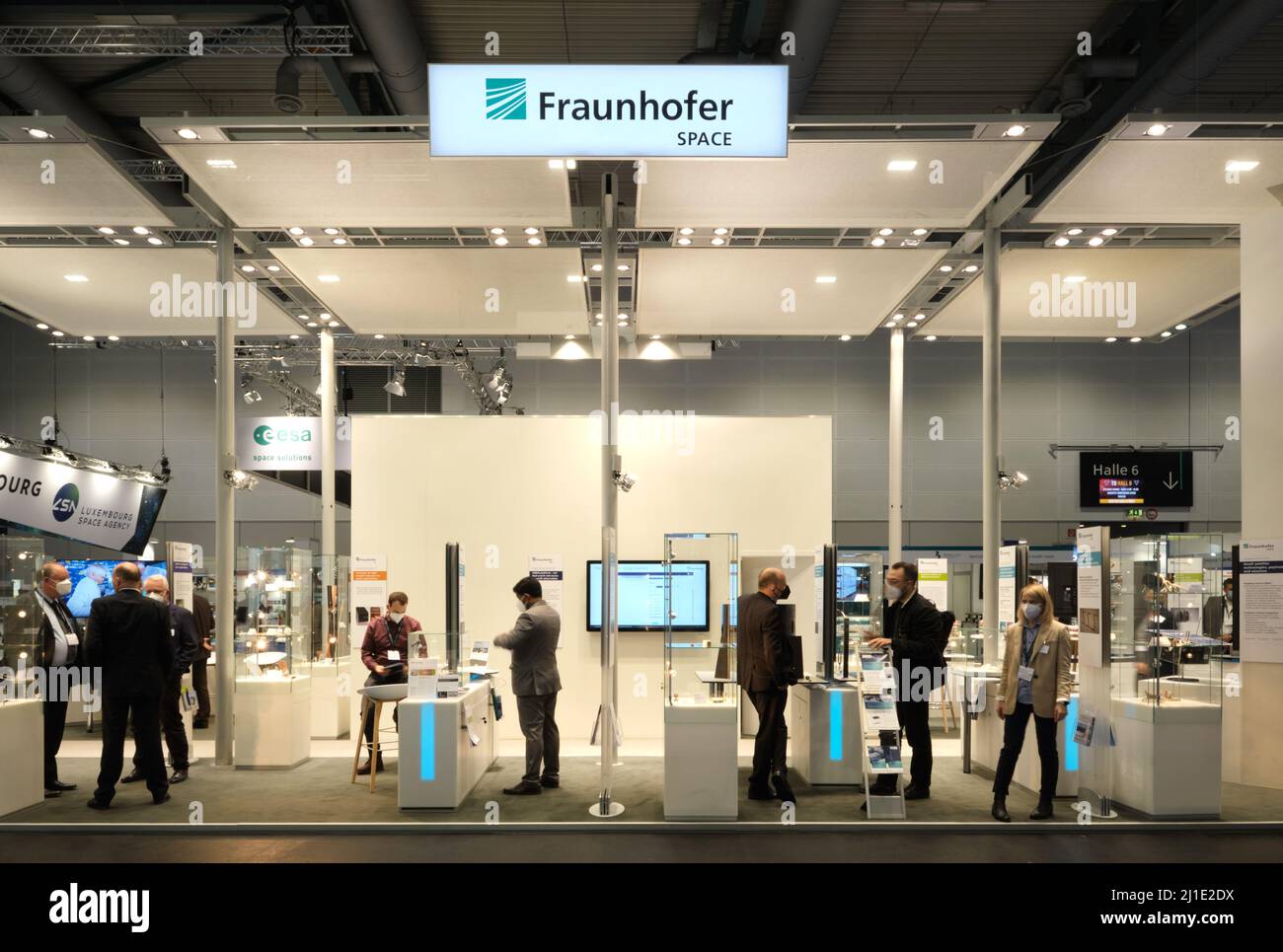 Fraunhofer space hi-res stock photography and images - Alamy