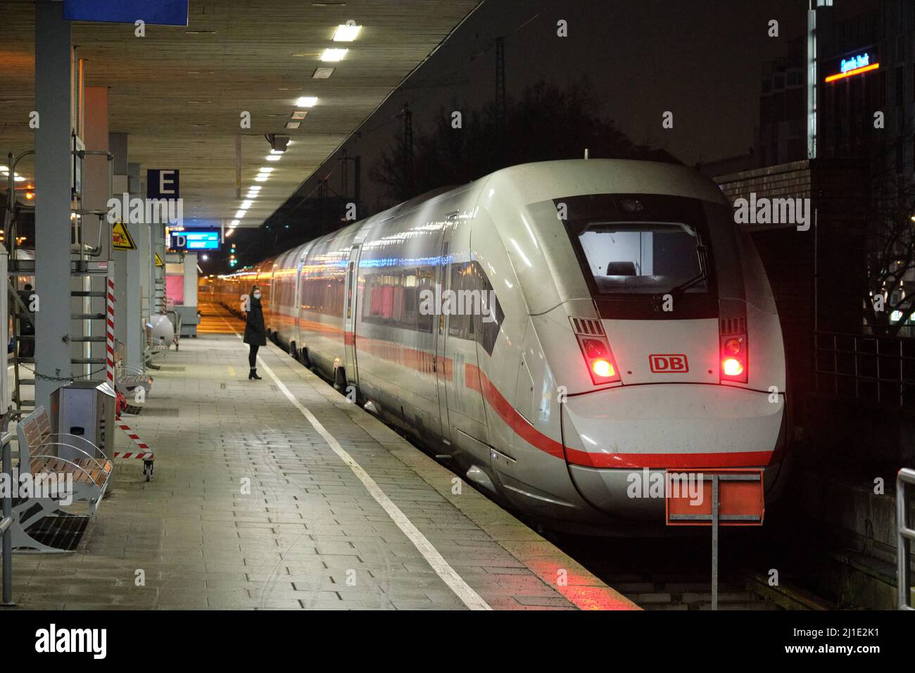 Night train model hi-res stock photography and images - Alamy