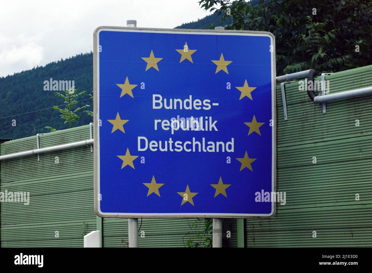 Austrian border crossing sign hi-res stock photography and images - Alamy