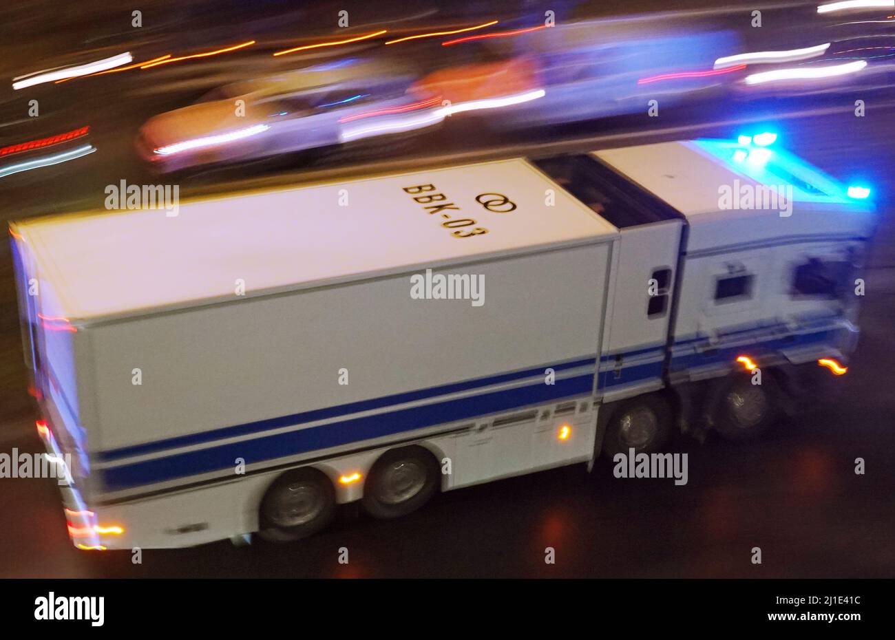 Cash in transit hi-res stock photography and images - Alamy