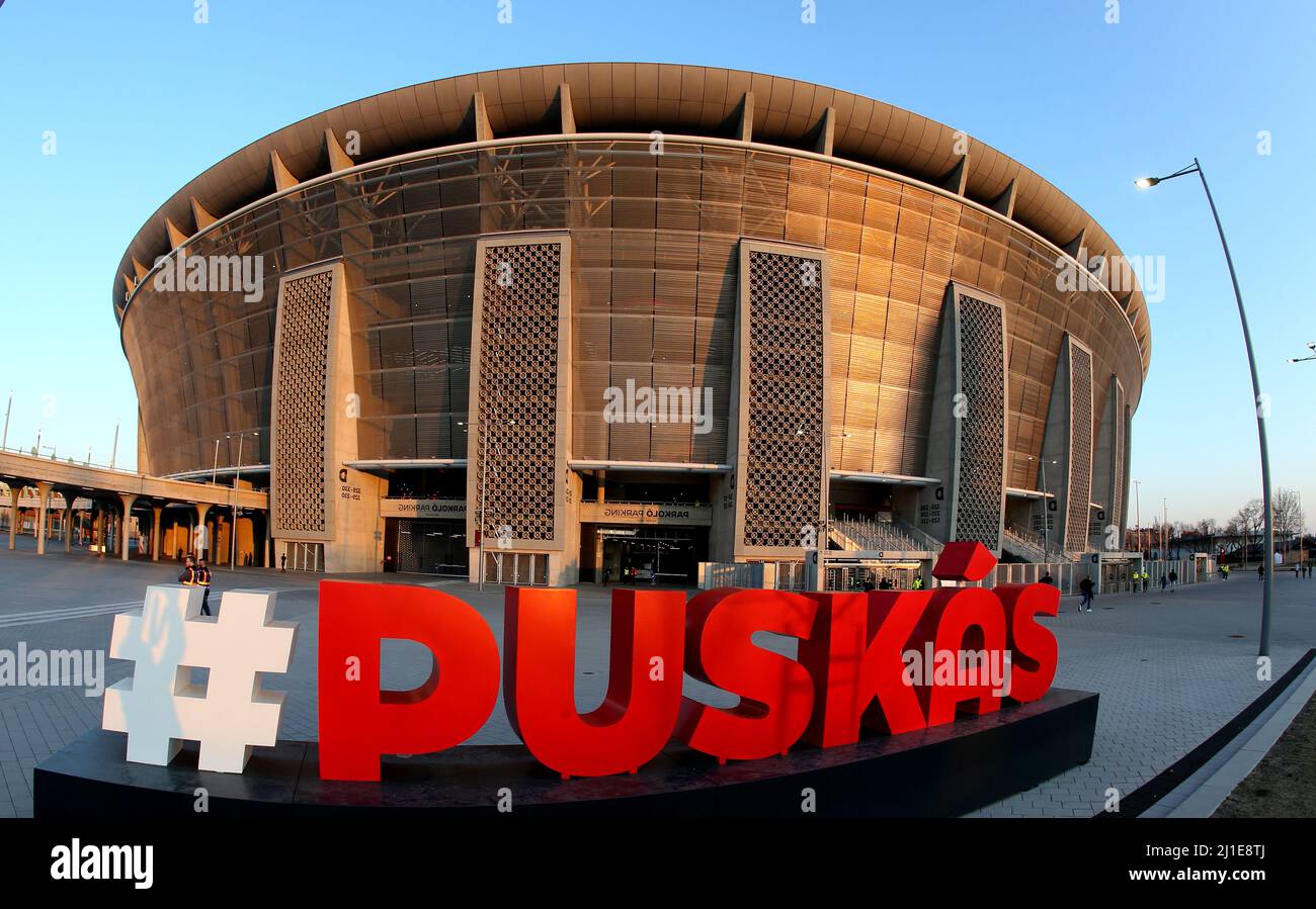 Puskas arena hi-res stock photography and images - Alamy