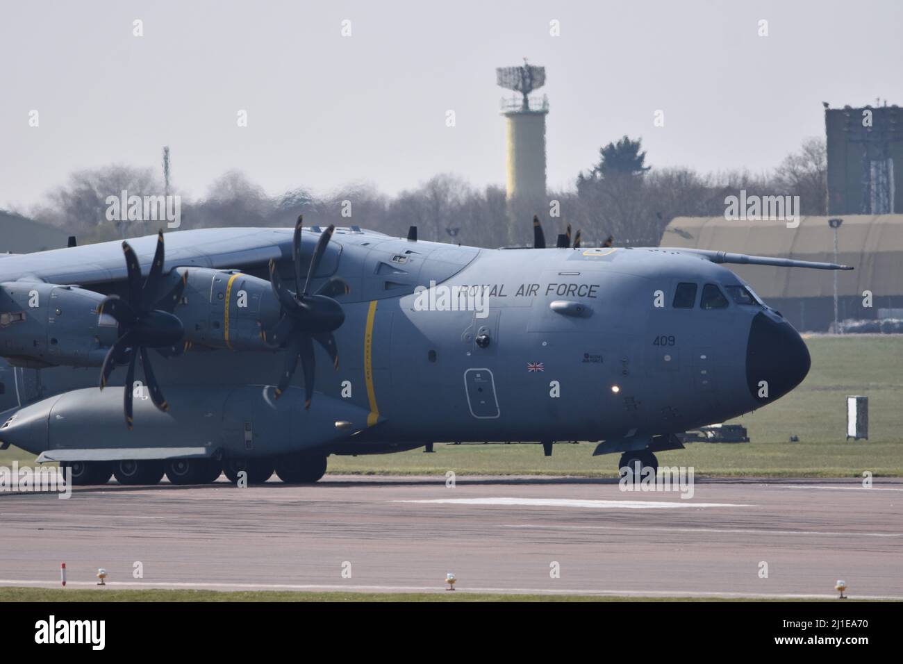 Airbus a400m cockpit hi-res stock photography and images - Alamy