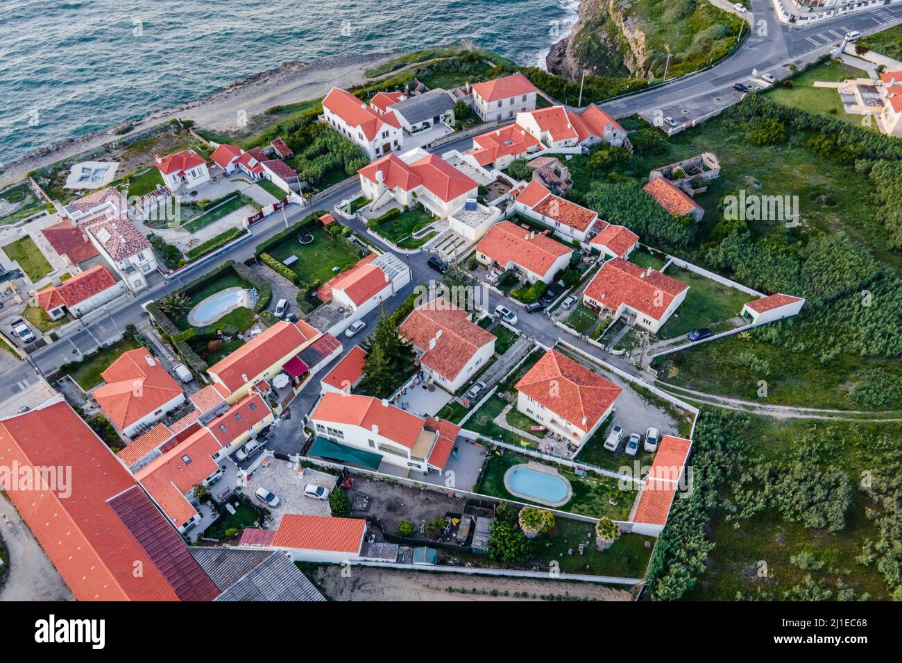 Birds eye view swimming pool garden hi-res stock photography and images ...