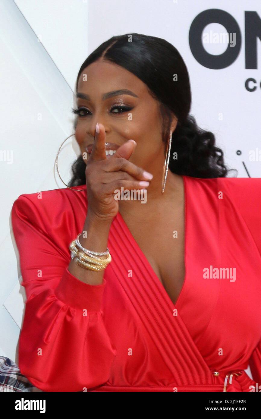 Beverly Hills, CA. 24th Mar, 2022. Jessica Betts, Niecy Nash at ...