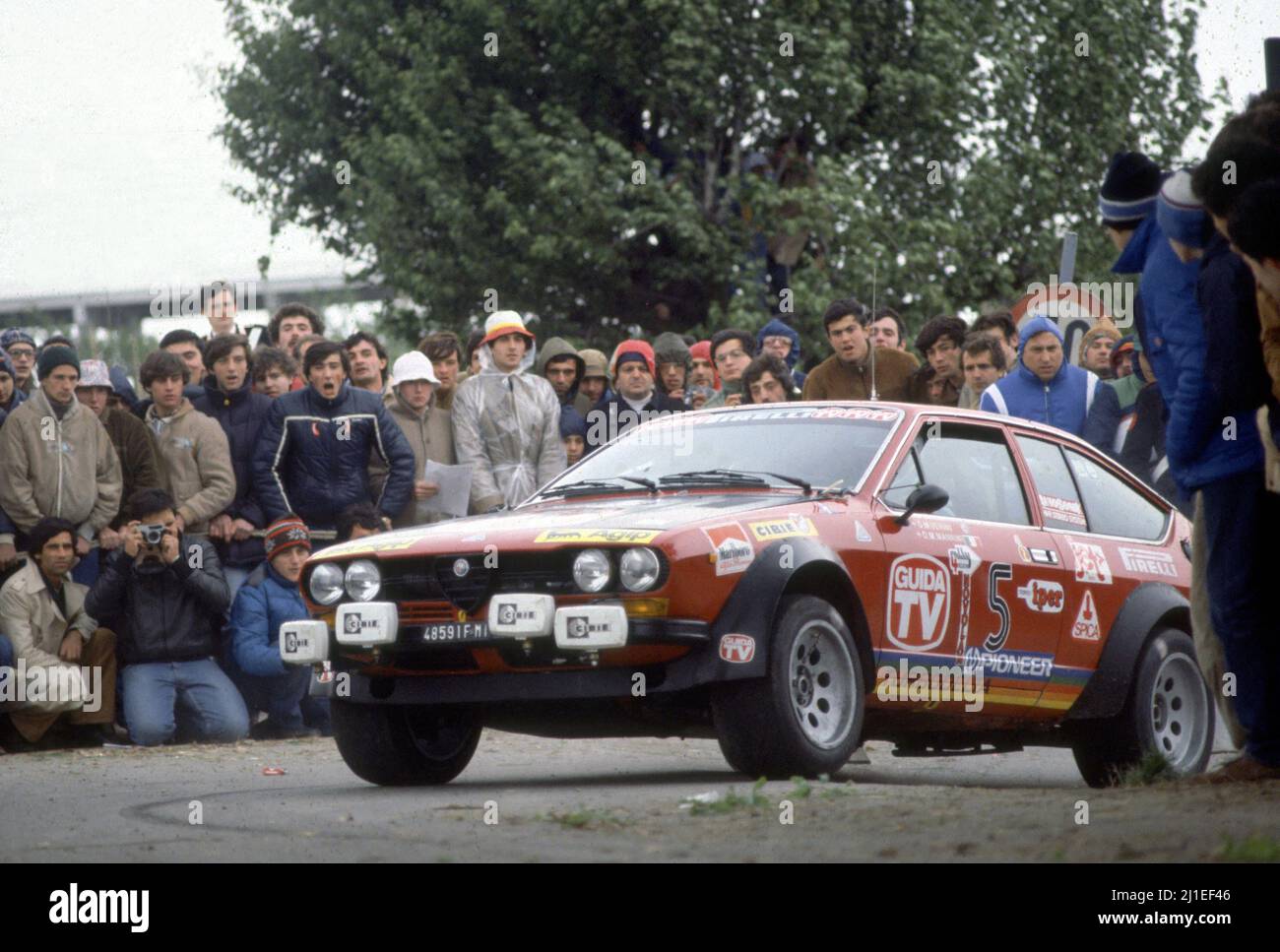 Maurizio Verini (ITA) Mauro Mannini (ITA) Alfa Romeo Alfetta GTV ...