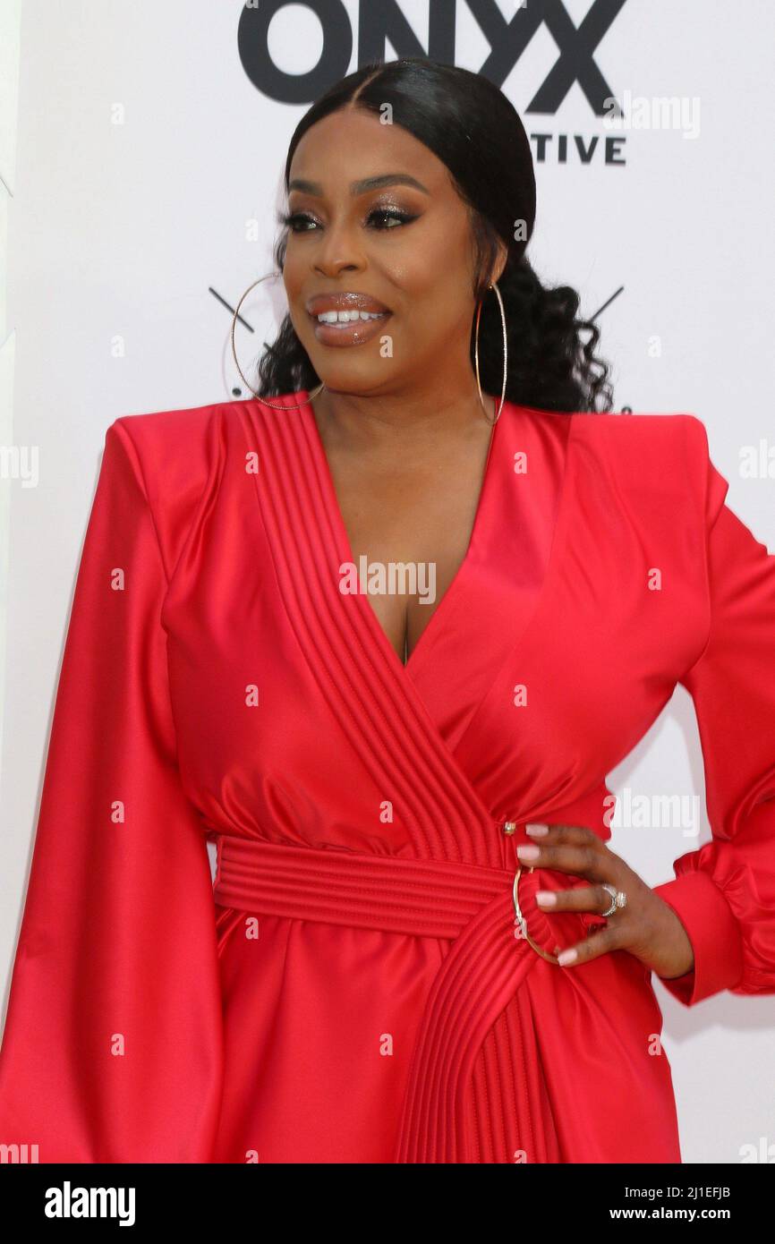 Beverly Hills, CA. 24th Mar, 2022. Niecy Nash at arrivals for ESSENCE ...
