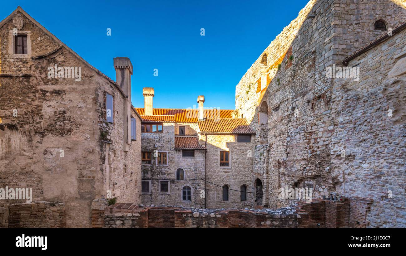 Architecture of buildings inside the Diocletian's Palace in historic ...