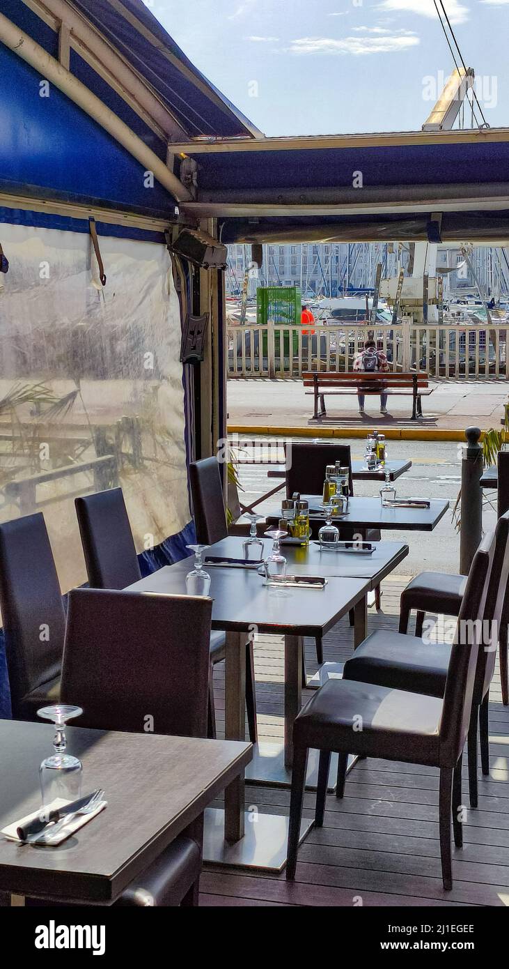 restaurant table in modern cafe. outdoor setting Stock Photo - Alamy