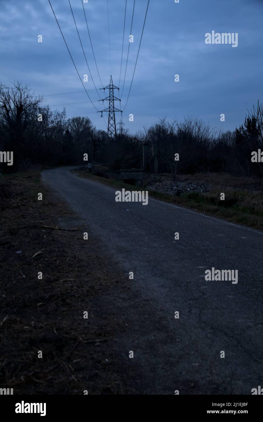 Edge of nowhere hi-res stock photography and images - Alamy