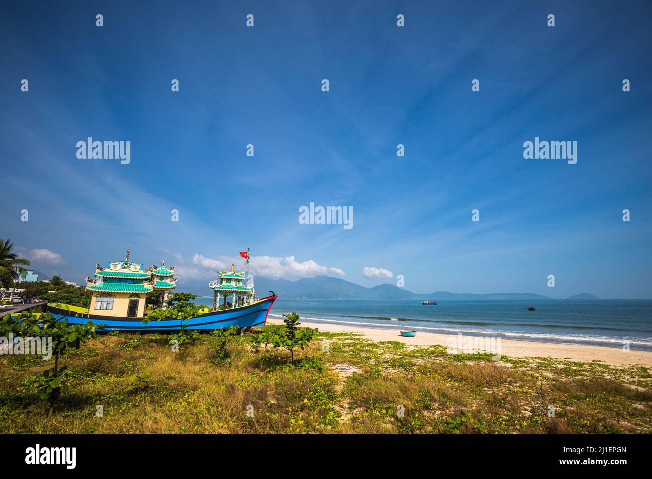 Beautiful pristine Bai Bien Nguyen Tat Thanh beach in Danang, Vietnam ...