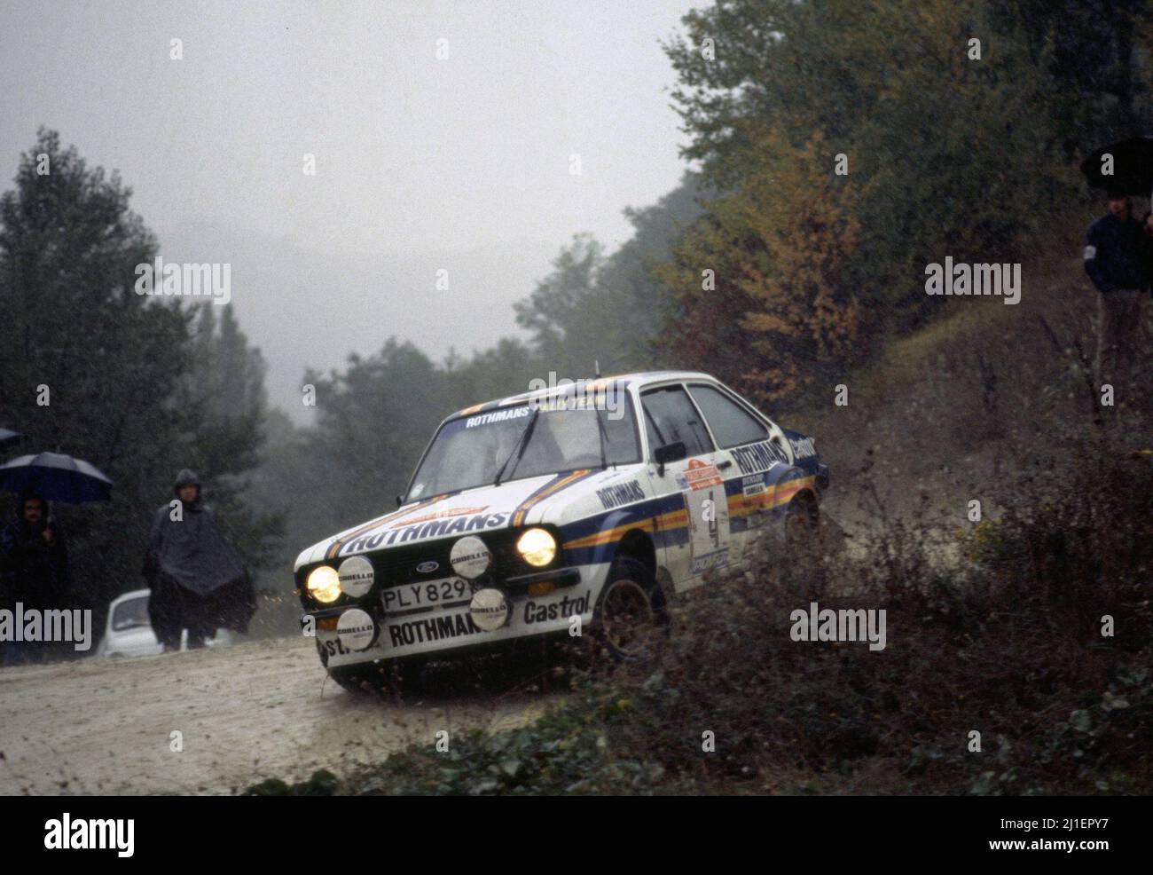 Ari Vatanen (FIN) David Richards (GBR) Ford Escort Rs Gr4 Rothmans ...
