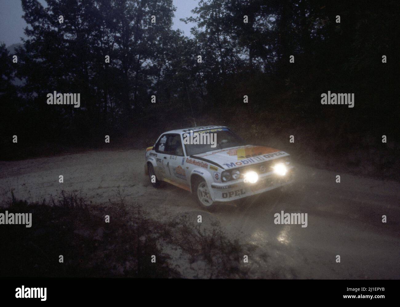 Tony Antonio Fassina (ITA) Rudy Roberto Dal Pozzo (ITA) Opel Ascona 400 ...