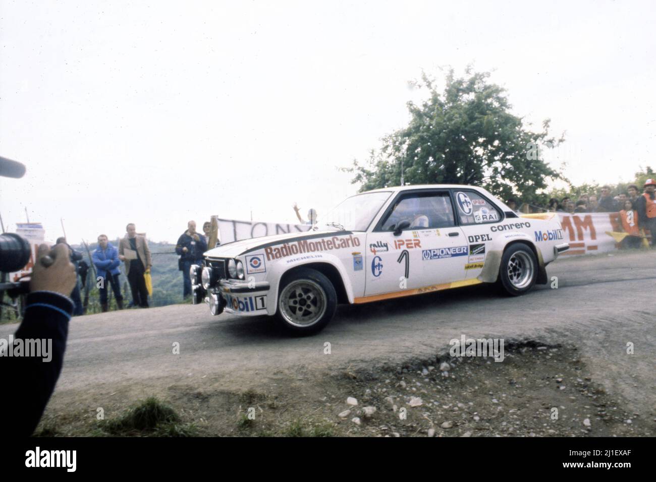 Antonio Tony Fassina (ITA) Roberto Rudy Dal Pozzo (ITA) Opel Ascona 400 ...