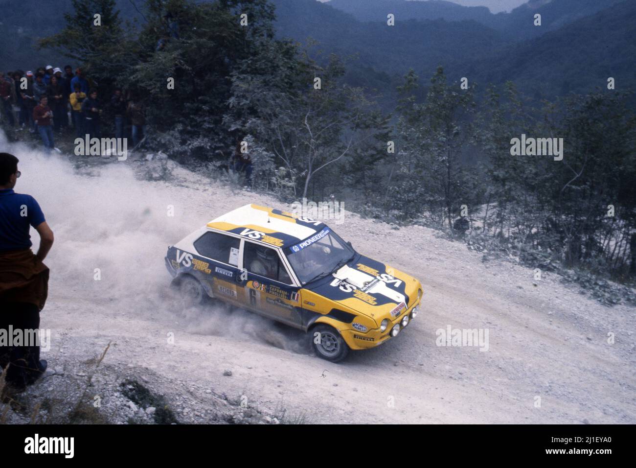 Carlo Capone (ITA) Luigi Pirollo (ITA) Fiat Ritmo 75 Abarth Gr2 VS Olio ...