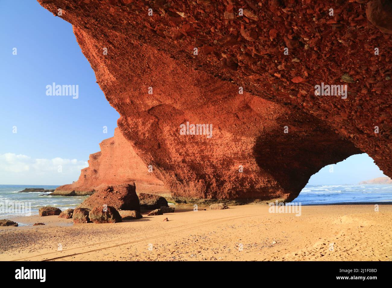 Legzira cliff sea ocean morocco hi-res stock photography and images - Alamy