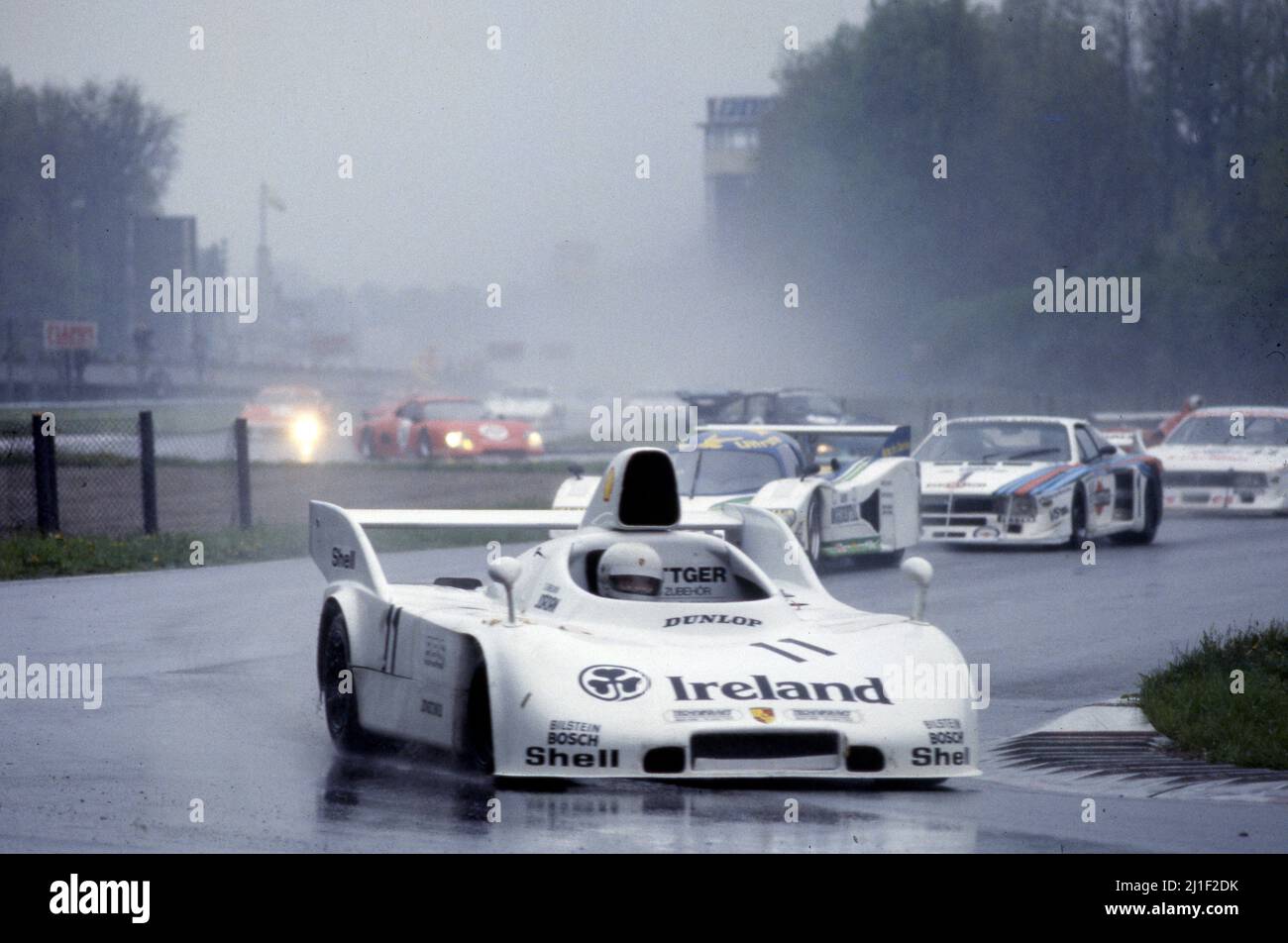 Porsche 908 2 hi-res stock photography and images - Alamy