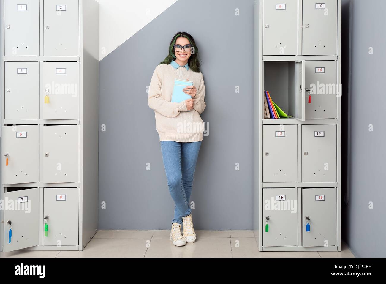 Female high school student lockers hi-res stock photography and images ...