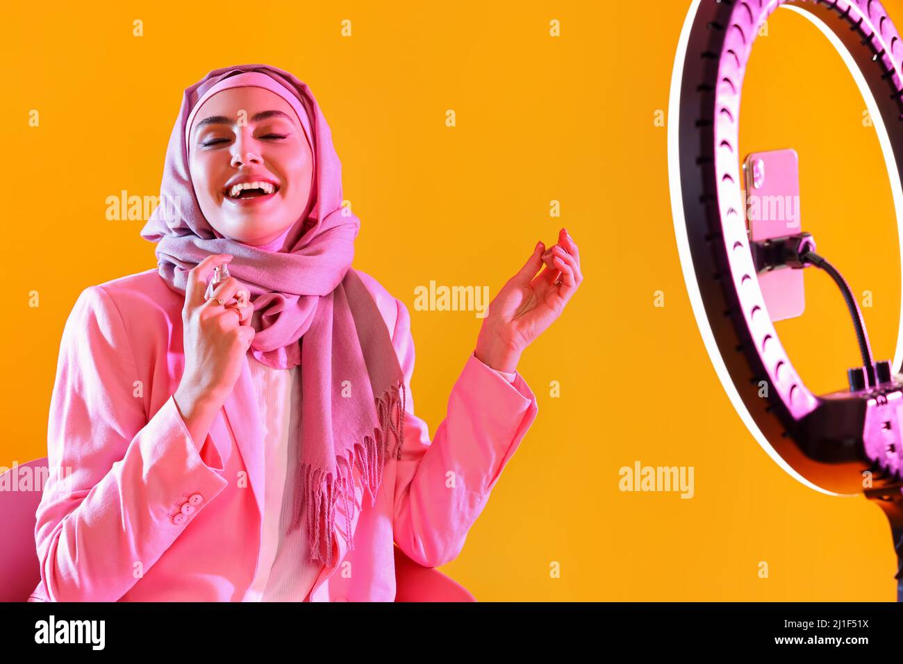 Arabic girl with bottle hi-res stock photography and images - Alamy