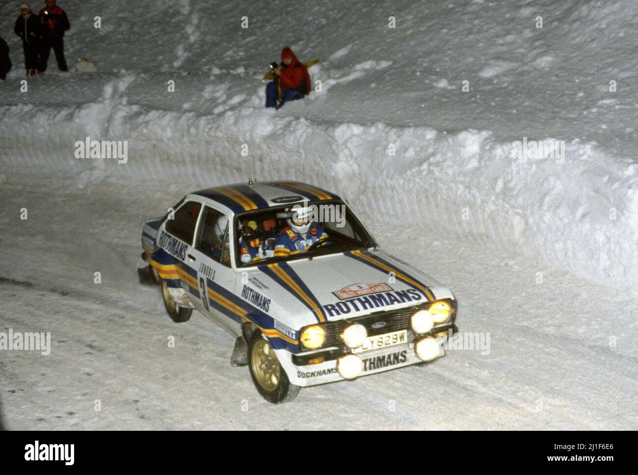 Ari Vatanen (FIN) David Richards (GBR) Ford Escort RS Rothmans Gr4 ...