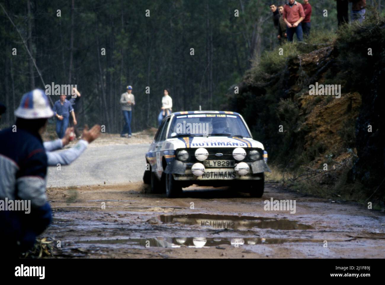 Ari Vatanen (FIN) David Richards (GBR) Ford Escort RS Gr4 Rothmans ...