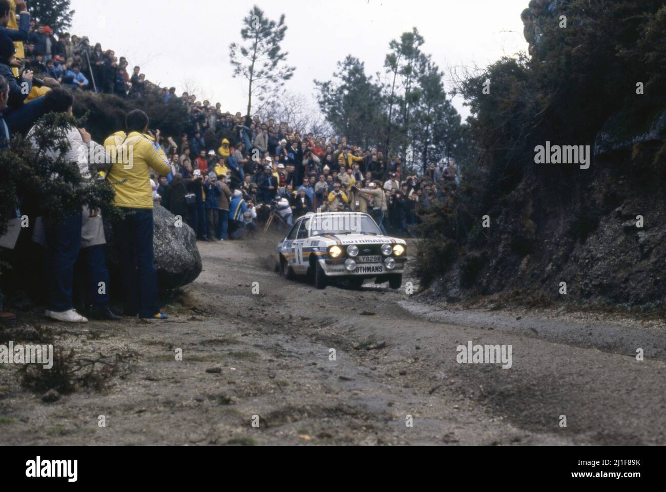 Ari Vatanen (FIN) David Richards (GBR) Ford Escort RS Gr4 Rothmans ...