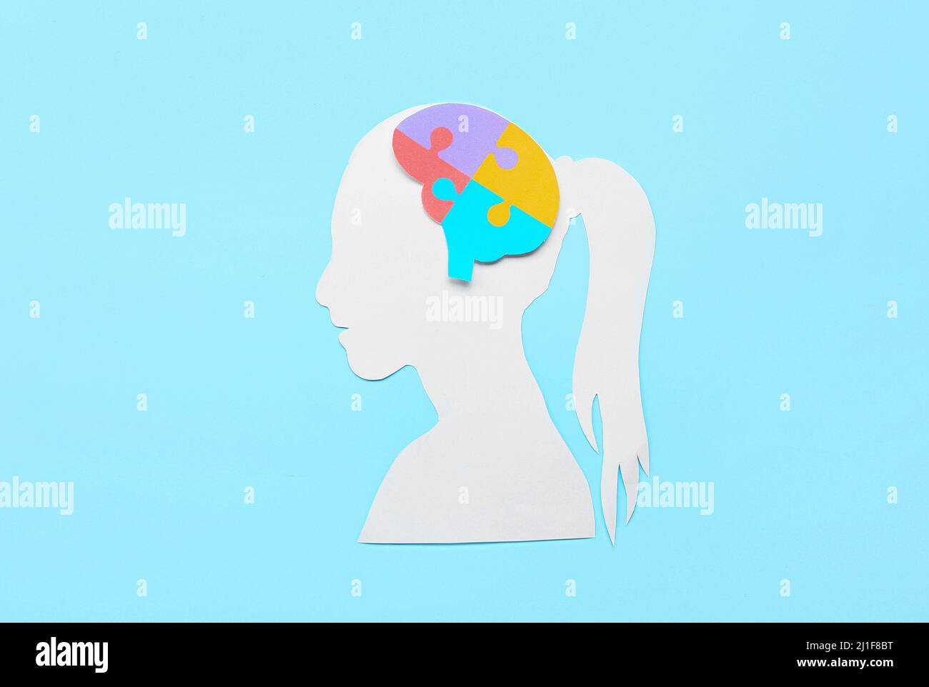 Paper female head puzzle hi-res stock photography and images - Alamy