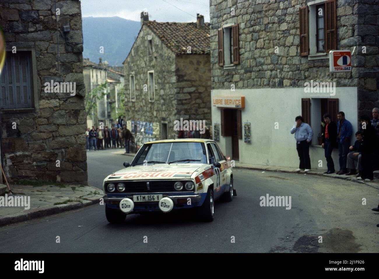 Tony Kaby (GBR) Rob Arthur (GBR) Datsun 160J Gr2 Stock Photo - Alamy