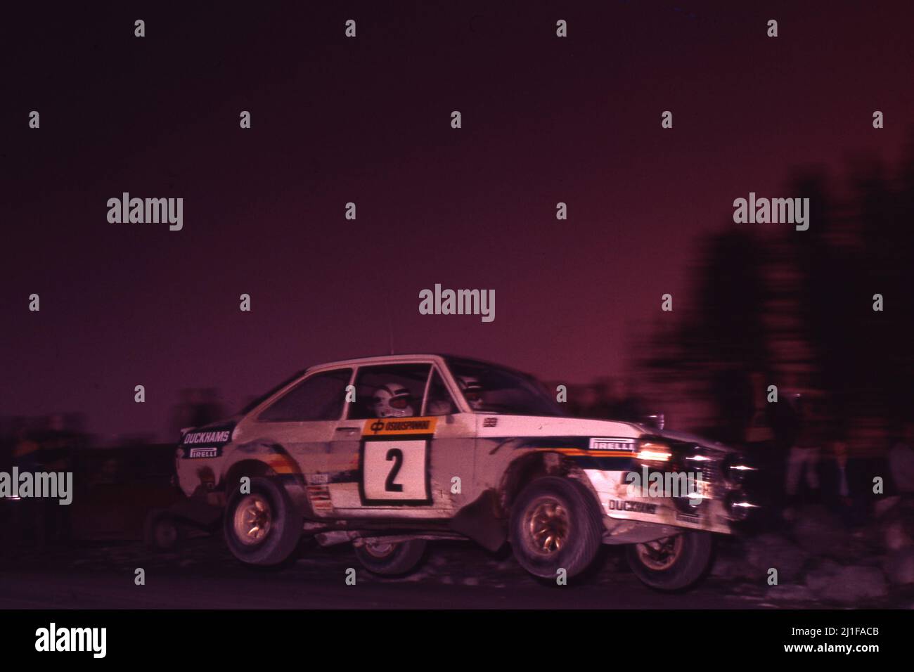 Ari Vatanen (FIN) David Richards (GBR) Ford Escort RS Gr4 1st position ...