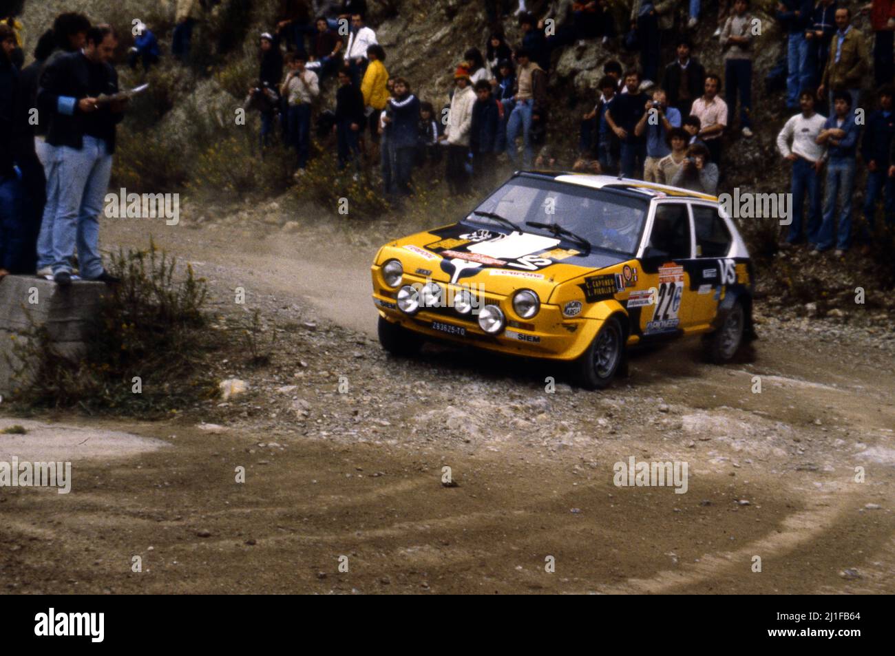Carlo Capone (ITA) Luigi Pirollo (ITA) Fiat Ritmo 75 Abarth Gr2 VS Olio ...