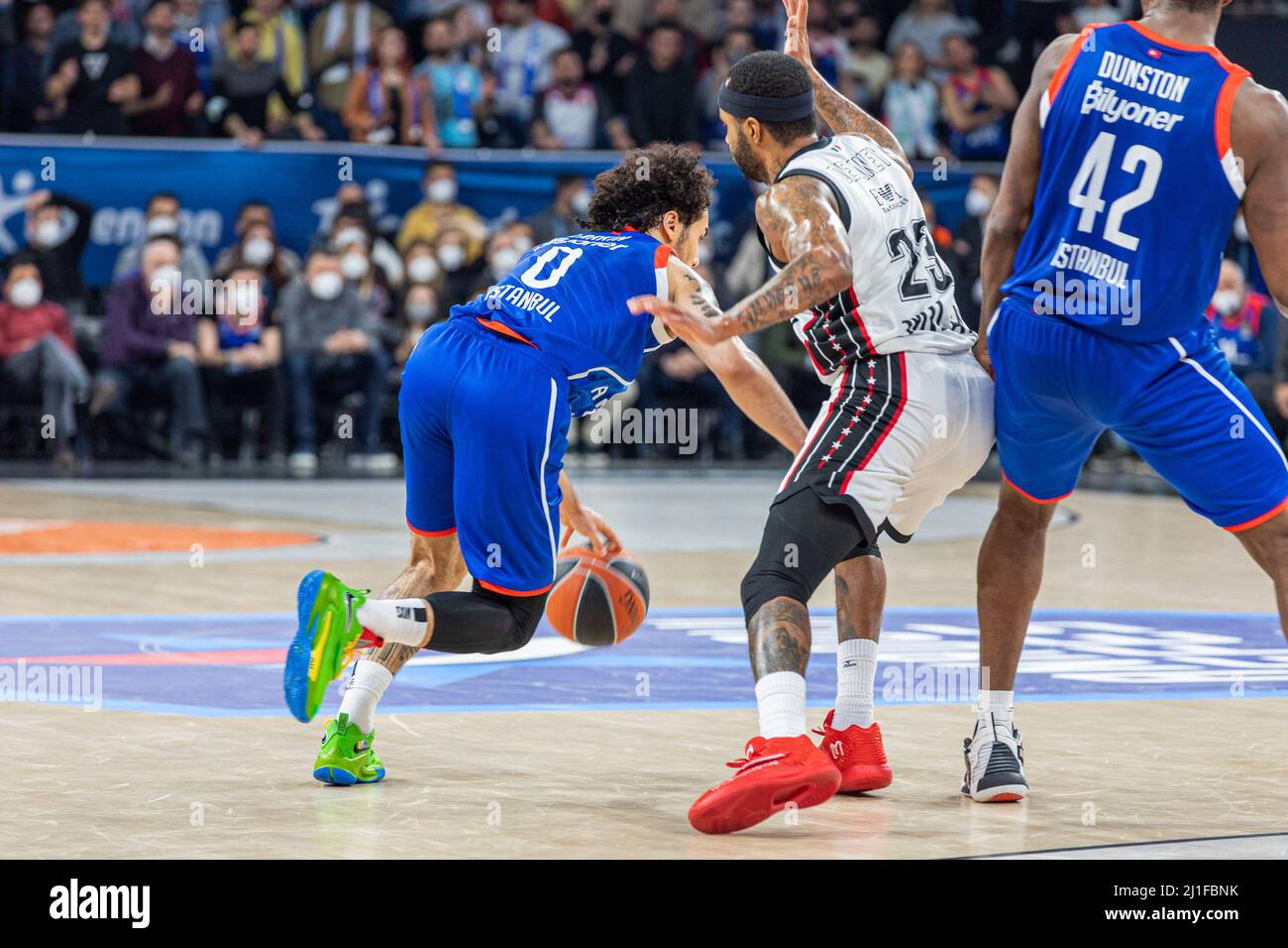 Istanbul, Turkey. 24th Mar, 2022. Malcolm Delaney (C) of AX Armani ...